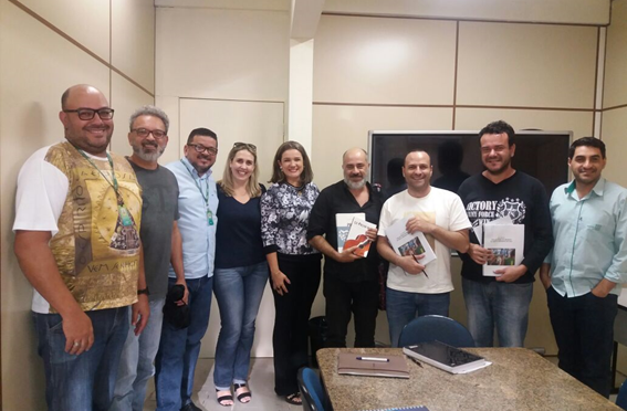 SED recebe Jerry Espíndola e Rodrigo Teixeira para apresentação de ...