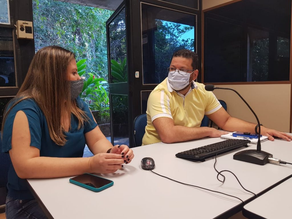 Em contato com pesquisador de Universidade dos EUA, equipe da SED ...