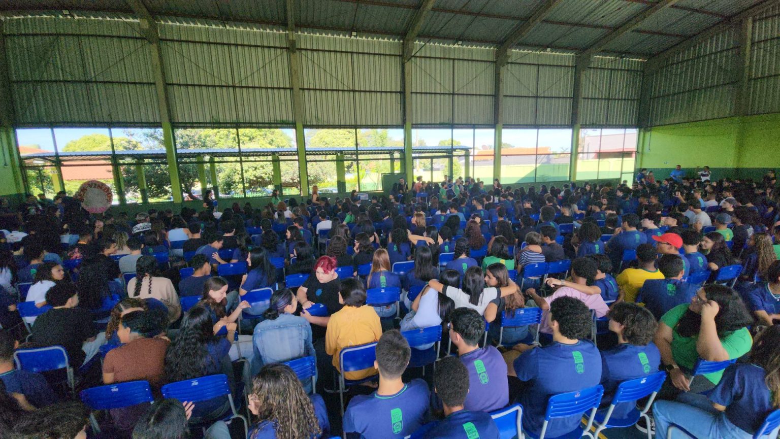 Com auxílio da Ronda Escolar, estudantes da REE retornam atividades de ...